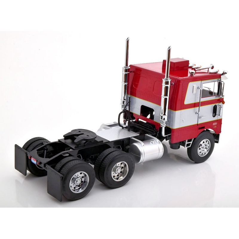Camion Peterbilt 352 Pacemaker rouge - Road Kings